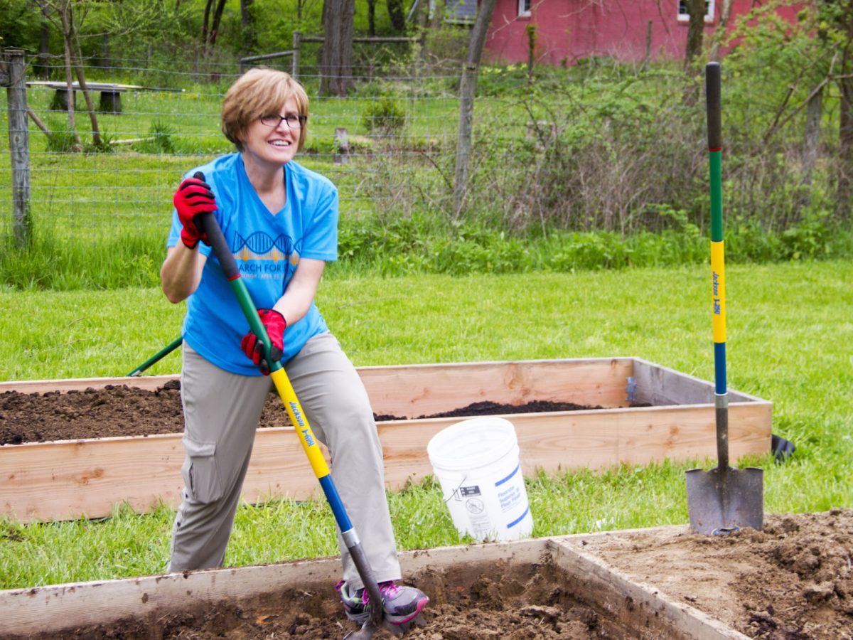 Students embrace Upper St. Clair gardening project at Gilfillan Farm ...